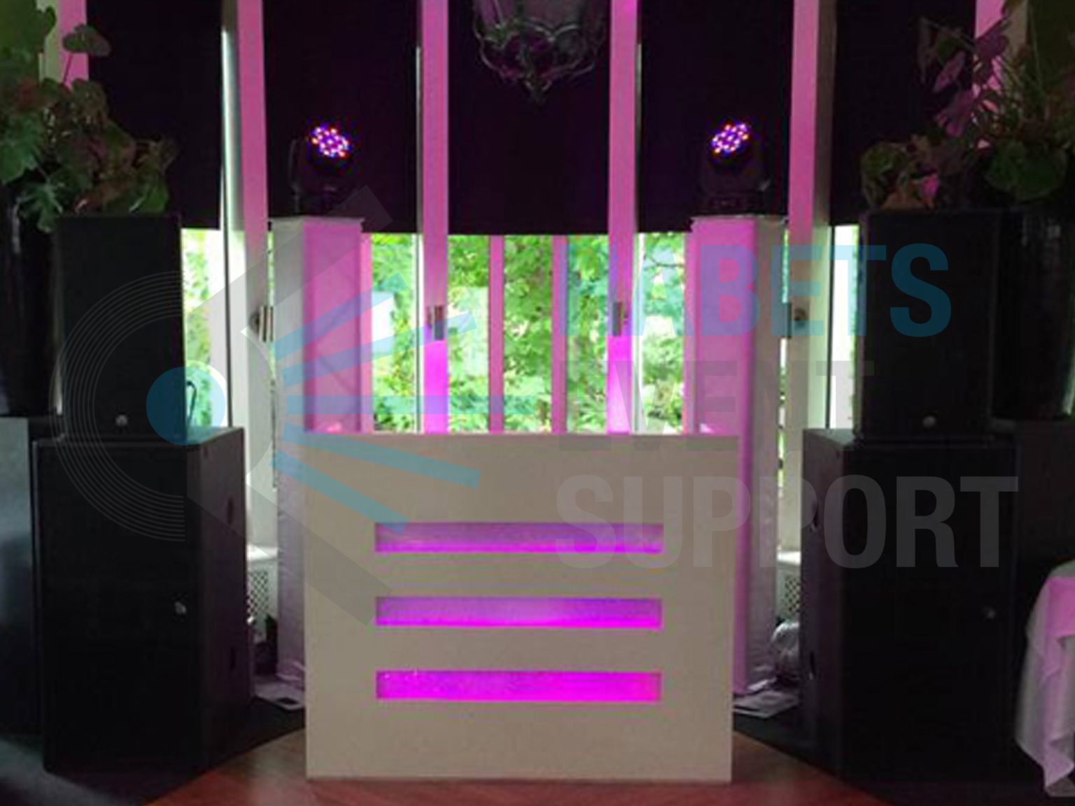 DJ Booth | Voorzet | Small Wit - Habets Event Support